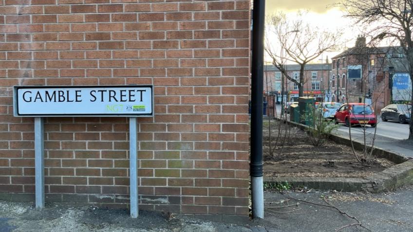 Projects | Himmah: Grassroots community action